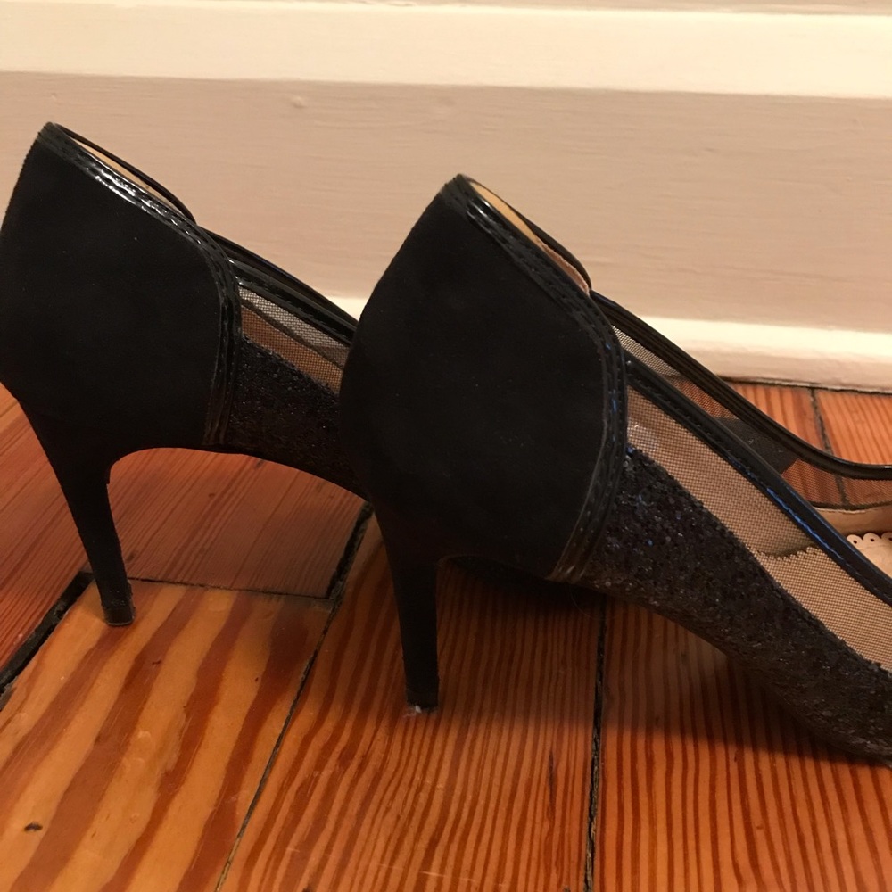 Journee Collection Kalani Black Pumps - Gem
